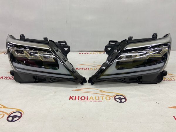 81145-60F70 Bộ Đèn pha Lexus LX570 2009-2015 8118560F70